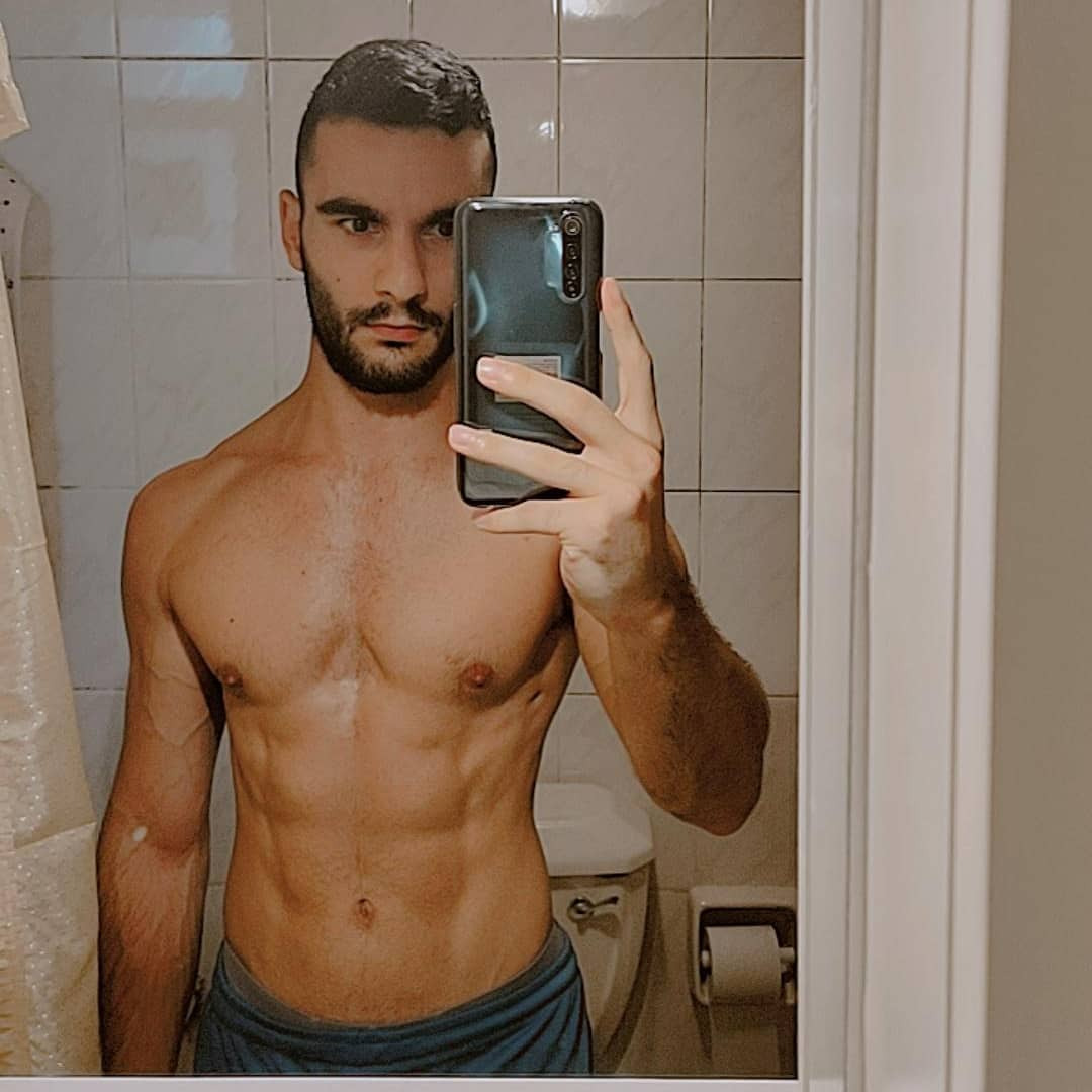 S. | Twitter, Instagram, Facebook | Linktree