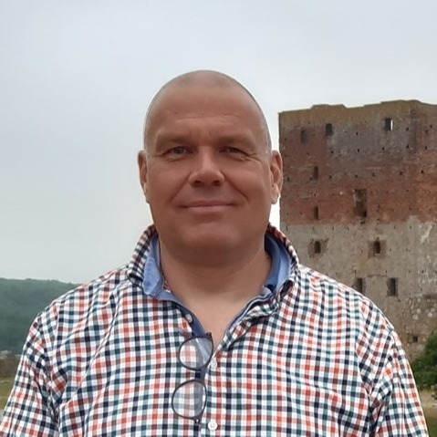 Jared Ailstock | Twitter, YouTube, Facebook | Linktree