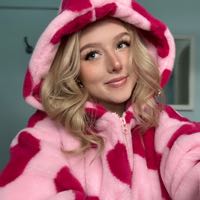 Hey im cam | Twitter, Instagram, TikTok, Twitch | Linktree