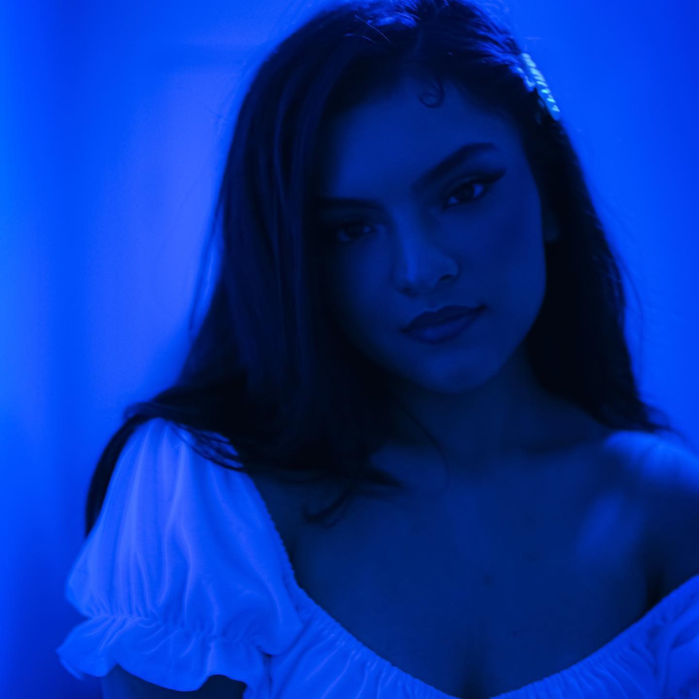 ISABEL MARIE | Twitter, YouTube, Spotify, Facebook, TikTok | Linktree