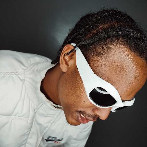 Young Felipe | Twitter, Instagram, TikTok | Linktree