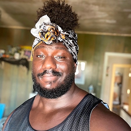 Adam | Twitter, Instagram, TikTok | Linktree