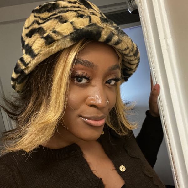 Shay Thompson | Twitter, Instagram, TikTok | Linktree