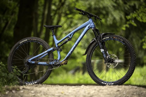 WhyteBikes | Twitter, Facebook | Linktree