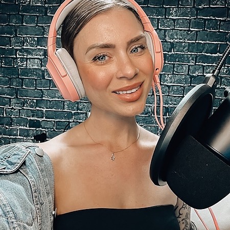 Kayla.martin | Instagram, Facebook, TikTok, Twitch | Linktree