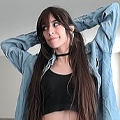 Mary Maybe | Twitter, Instagram, TikTok, Twitch | Linktree