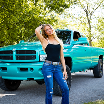 Farmer Grayce | Instagram, TikTok | Linktree