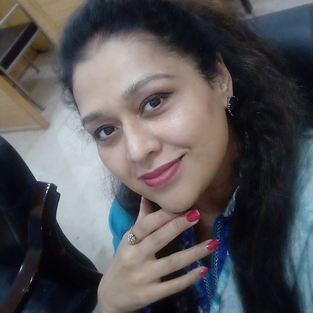 Javeria Shabbir | Twitter, Facebook | Linktree