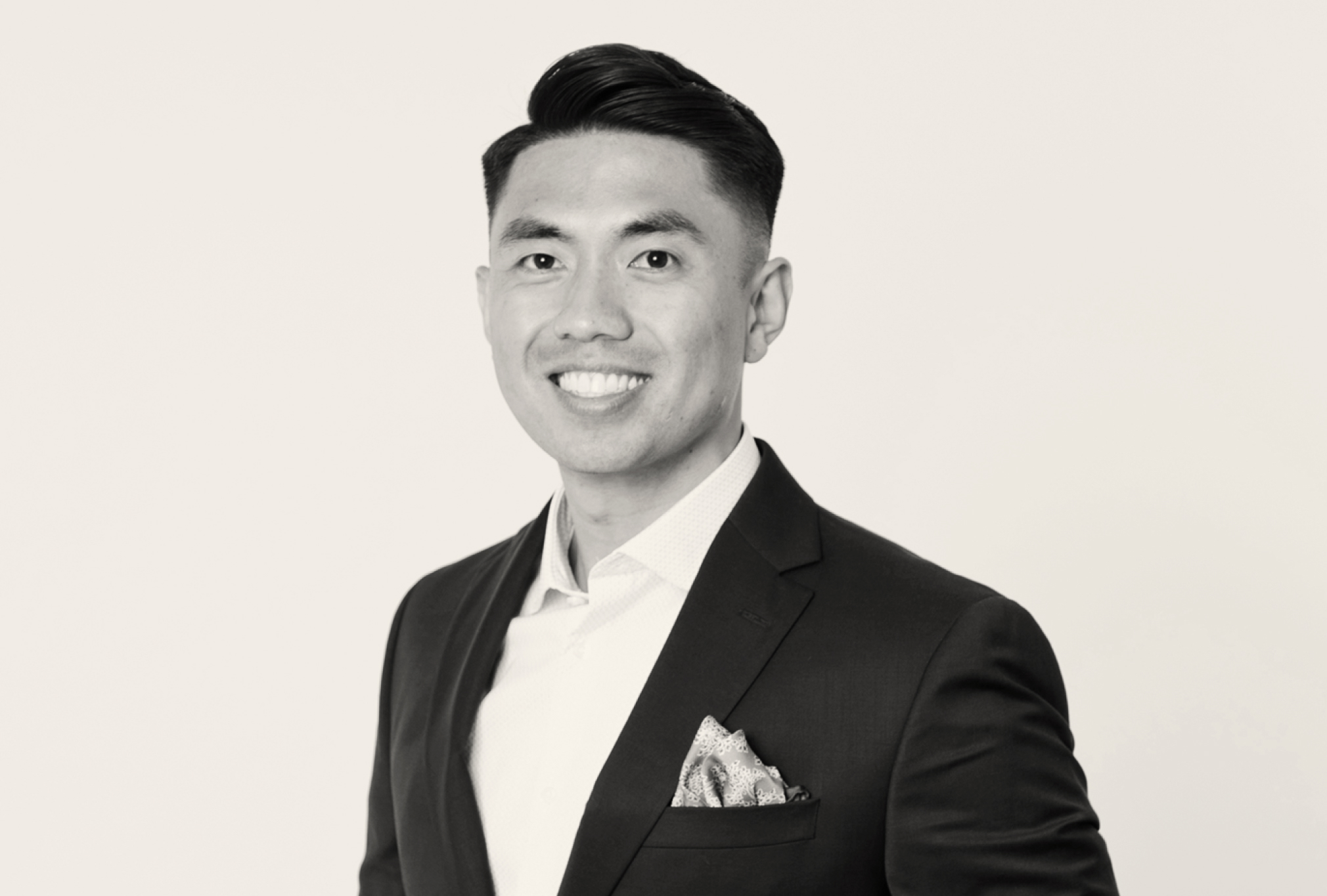 Russell Dela Cruz | Instagram, Facebook, TikTok | Linktree