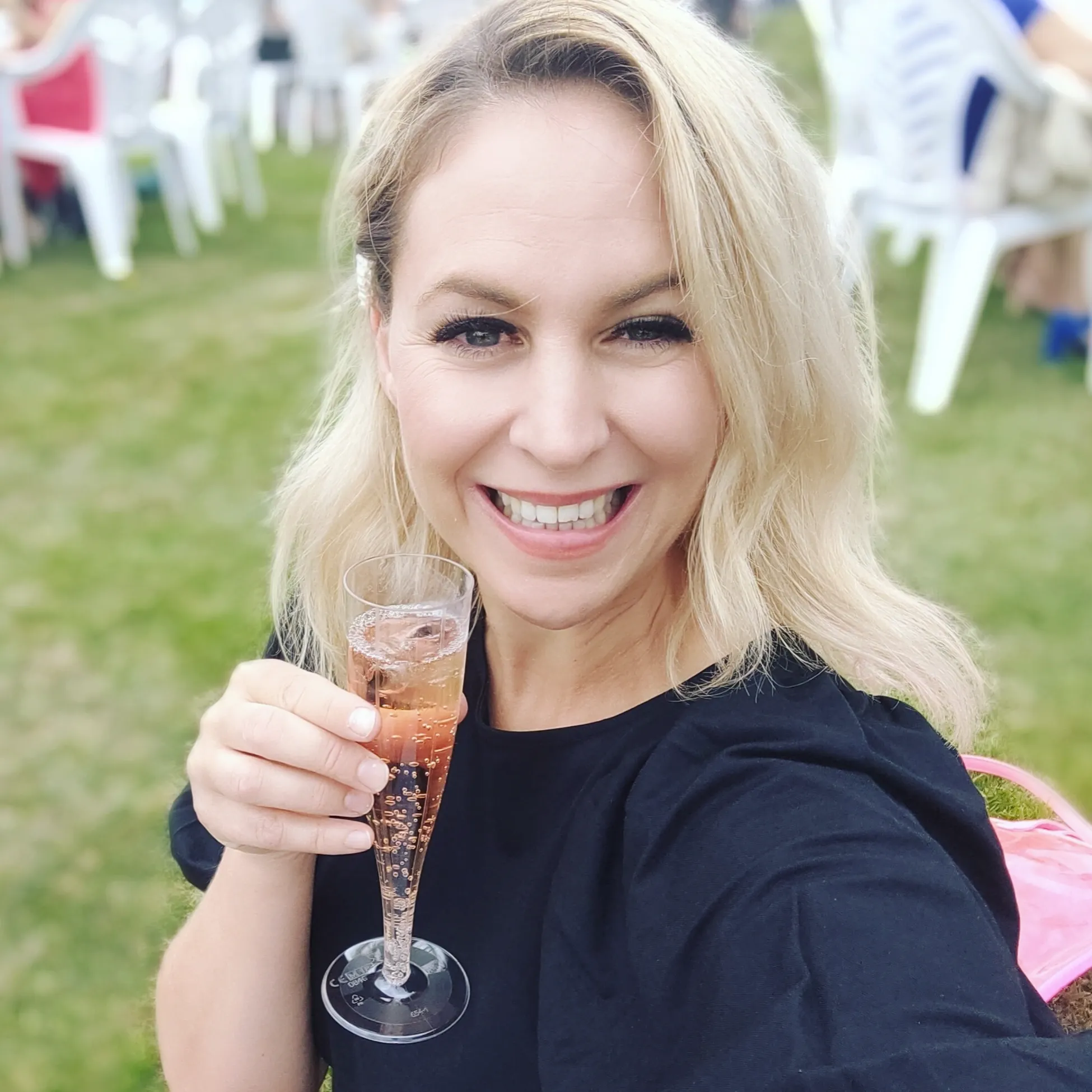 @rebecca_moore | Linktree