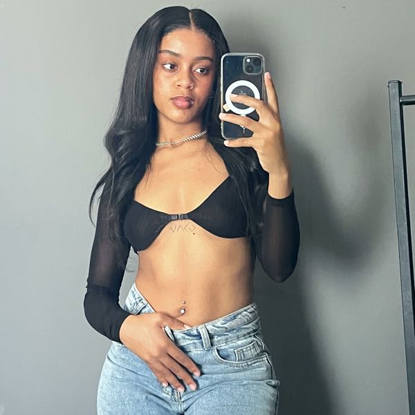 Digital content creator | Twitter, TikTok | Linktree