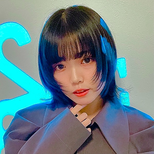 NANA | Twitter, Instagram, TikTok | Linktree