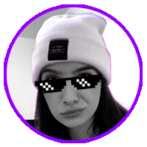 brunahawk | Twitter, Twitch | Linktree