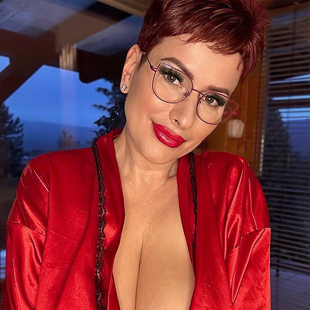 Liza Pinelli | Instagram | Linktree