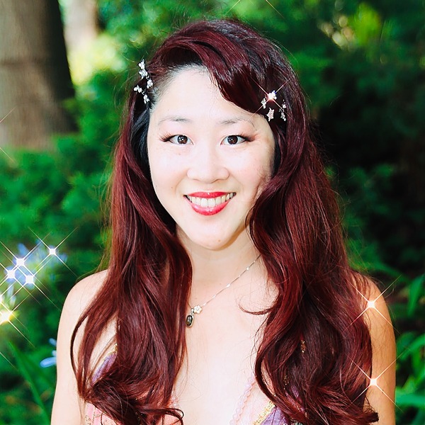 Cosmic Leah | Instagram, YouTube, Facebook | Linktree