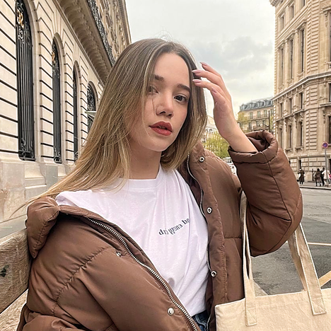 miafitz | Twitter, TikTok, Twitch | Linktree
