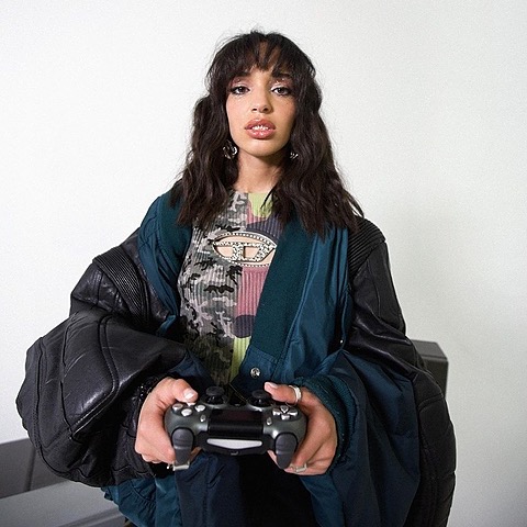 Dina Ayada | Twitter, Instagram, Facebook, TikTok | Linktree