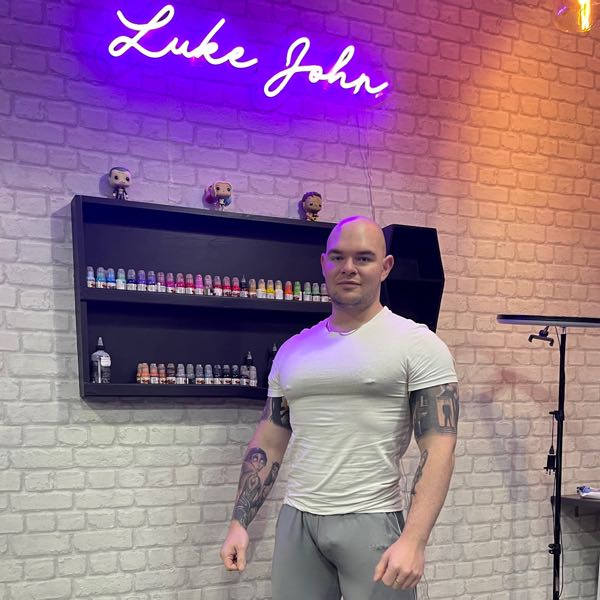 Luke John | Instagram, TikTok | Linktree