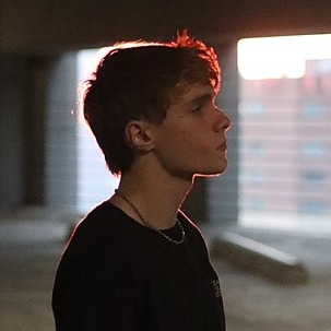 @Coby | Twitter, Instagram, TikTok | Linktree