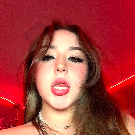 sophia | Instagram, TikTok | Linktree