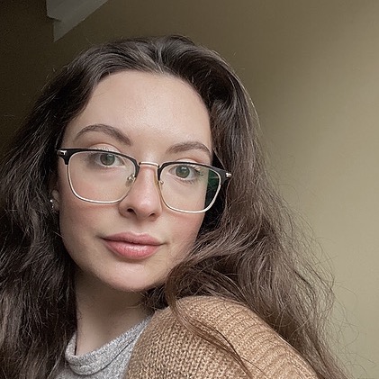 Emilyy.kerr_ | Instagram, TikTok | Linktree