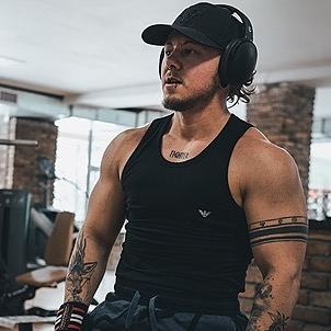 Dorian Eskola | Instagram, Facebook, TikTok | Linktree