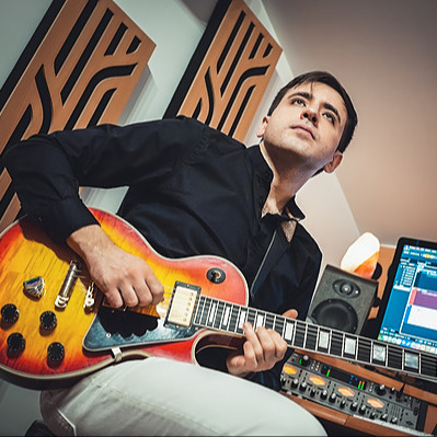 Ariele Cartocci Music | Instagram, Facebook | Linktree