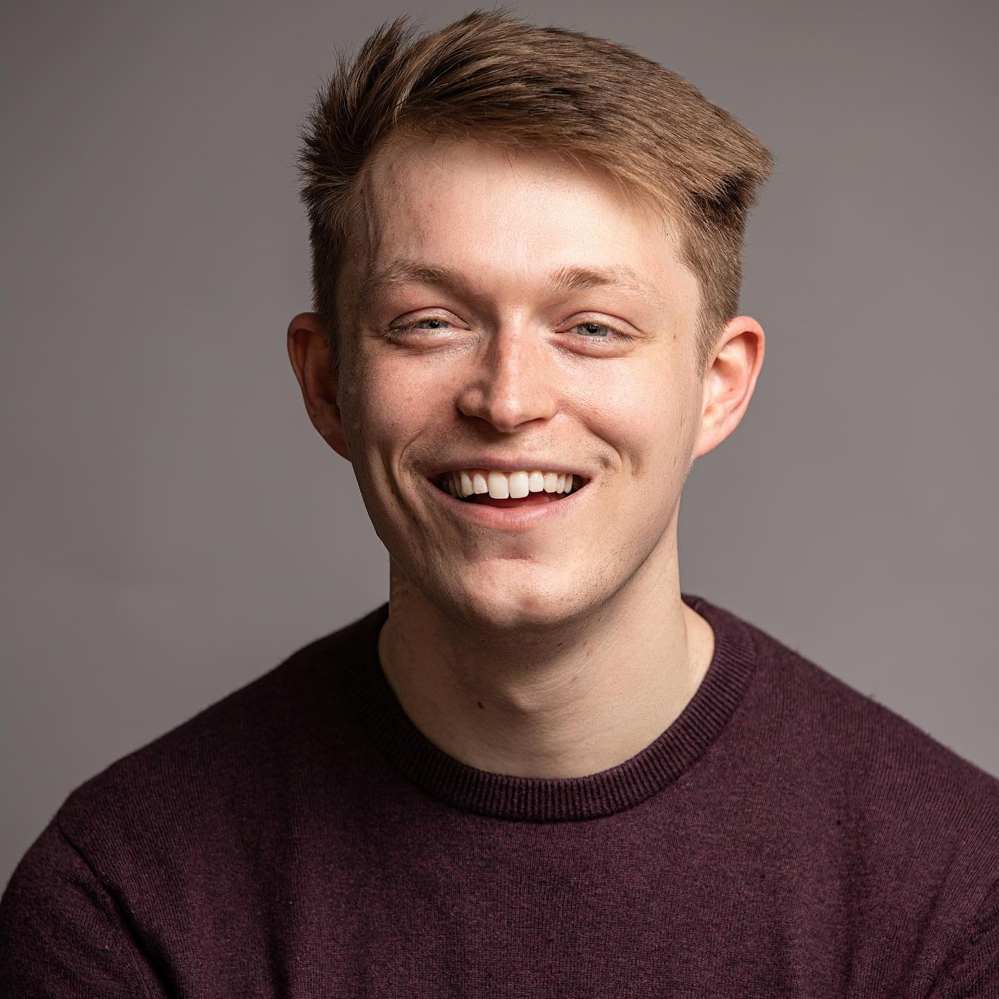 sam lowe theatre | Twitter, Instagram | Linktree