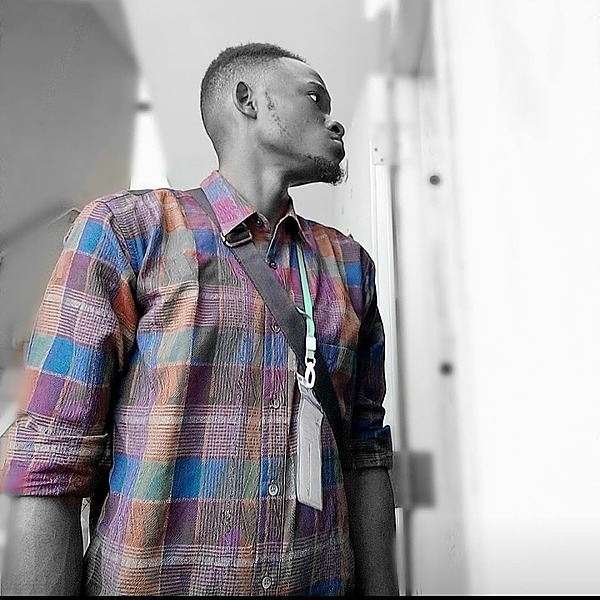 Alee | Instagram, Facebook | Linktree