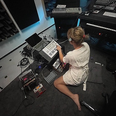 EMATERIAL | Instagram, YouTube, Spotify | Linktree