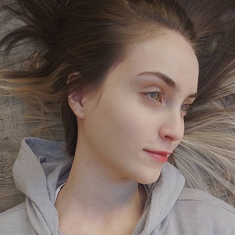 itsKimie | Twitter, Instagram, Twitch | Linktree