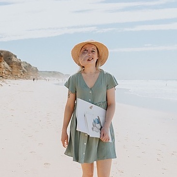 jess.keeli.creative | Instagram, Facebook | Linktree