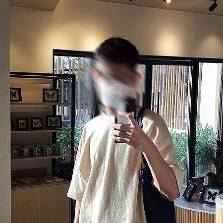 euj | Twitter, Facebook, TikTok | Linktree