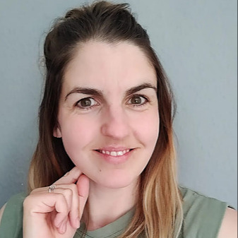 Jessica Oliphant @EBC | Instagram, Facebook | Linktree