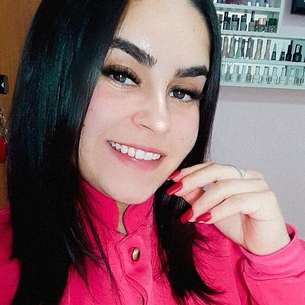 Kelly Souza | Facebook | Linktree