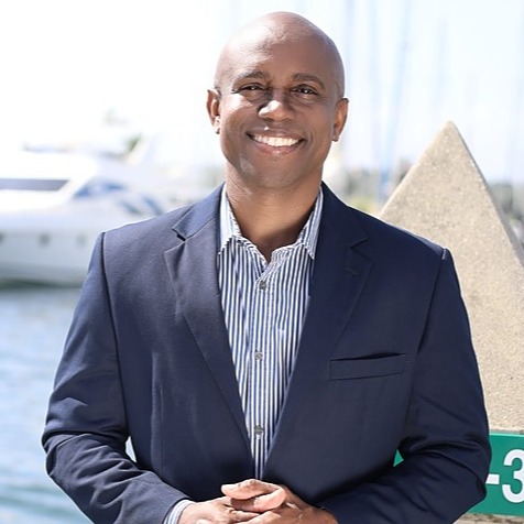 Luis Williams Morgan | Instagram, YouTube, Spotify | Linktree