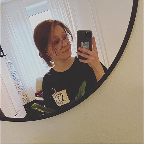 Julia 🤍 | Twitter, Instagram, Twitch | Linktree