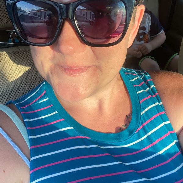 Mountain Momma | Twitter, Instagram, YouTube, Facebook | Linktree