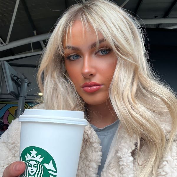 Lillie Baker | Instagram, TikTok | Linktree