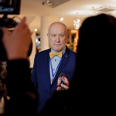 danyloyanevsky | Twitter, Instagram, TikTok | Linktree