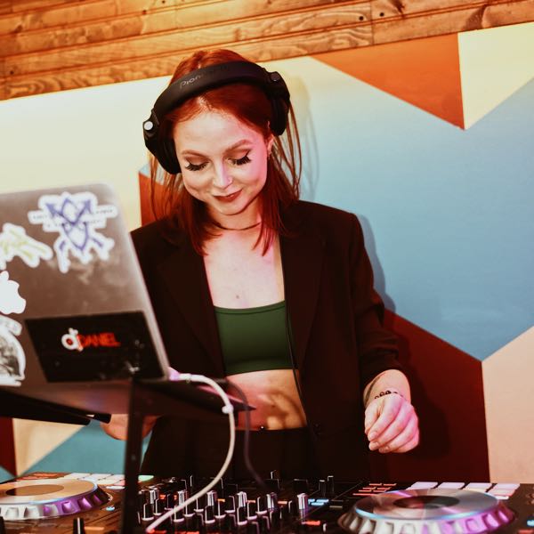 DJ Rain 🌧 | TikTok | Linktree