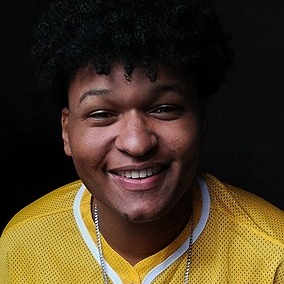 GABRETA | Twitter, Instagram, TikTok, Twitch | Linktree