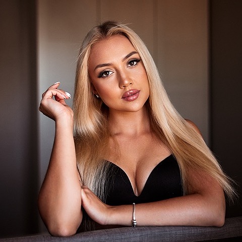karolaxoxo - Find @karolaxoxo Onlyfans - Linktree