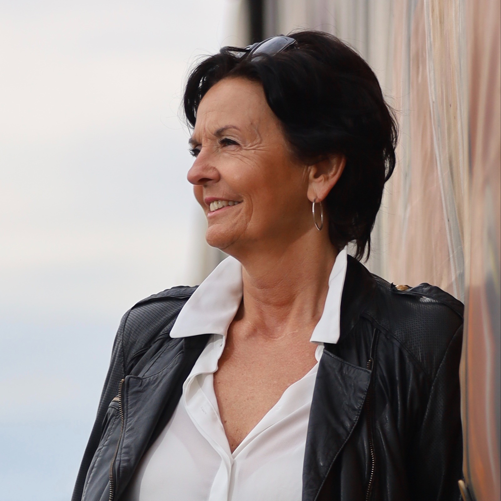 sabine.linser | YouTube, Spotify | Linktree