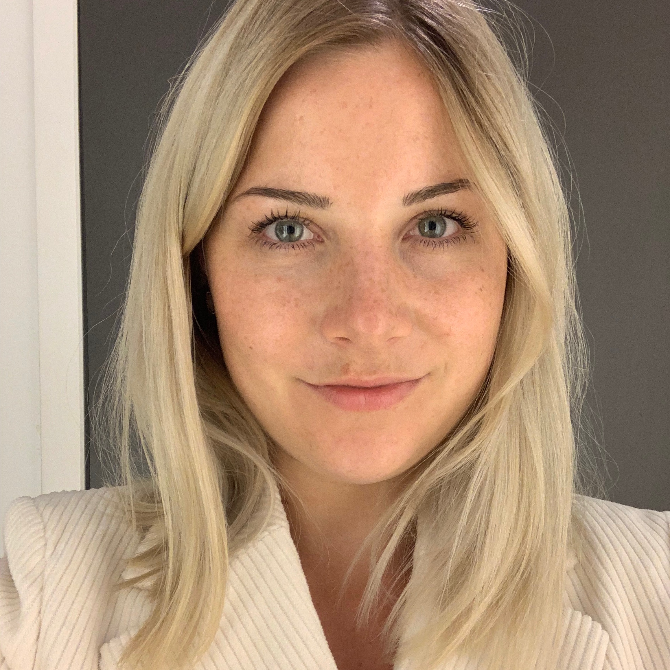 alissa_bodyandmind - Listen on YouTube, Spotify - Linktree