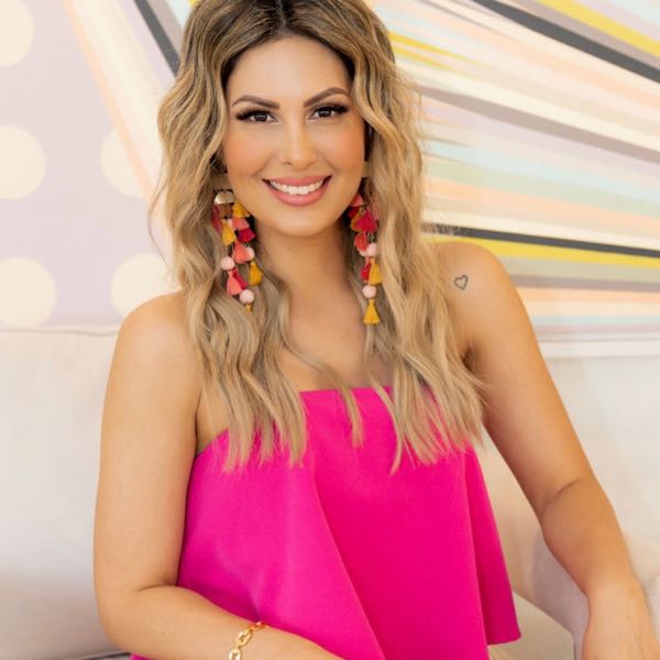 Mely Cruz - AllThingsMely | Instagram, Facebook, TikTok | Linktree