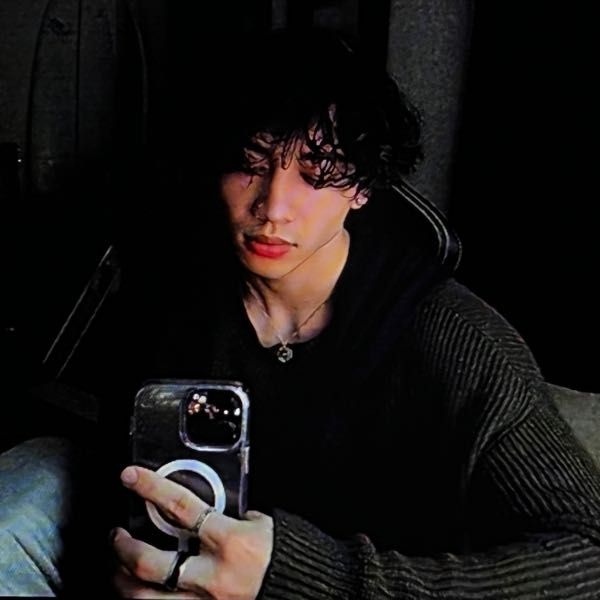 kyle salvesen | Twitter, Instagram, TikTok, Twitch | Linktree