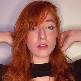 Steph Vieira 🌈 | Twitter, Instagram, TikTok, Twitch | Linktree