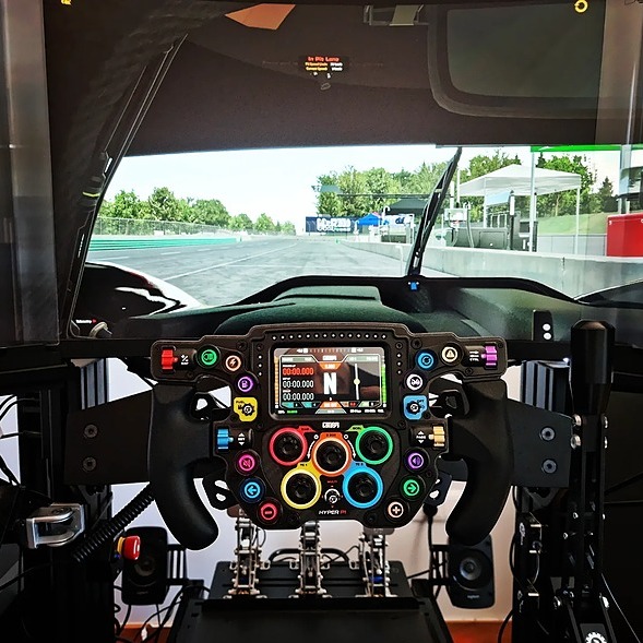 pek_racing | Twitter, Twitch | Linktree