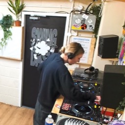 swingdash | Twitch | Linktree